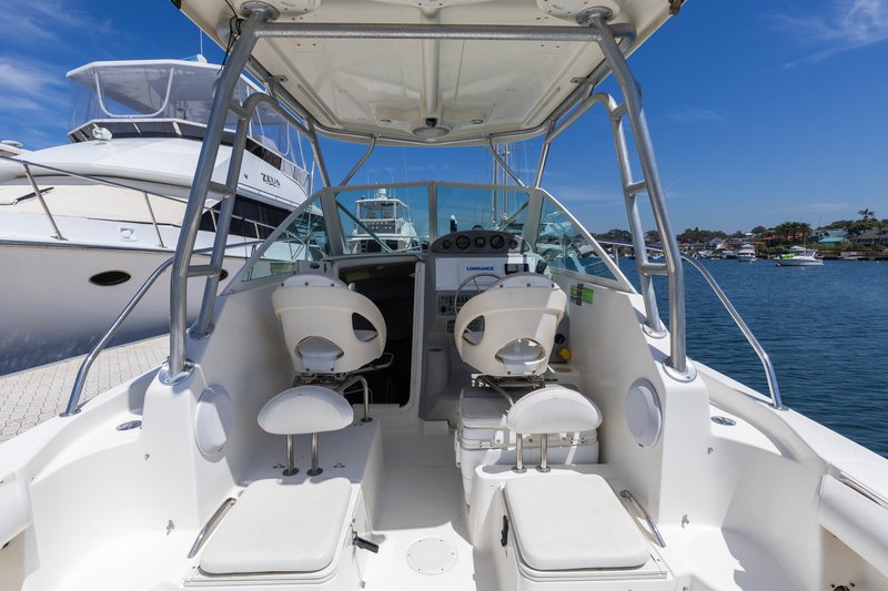TROPHY 2502 PRO WALKAROUND - Calico Marina