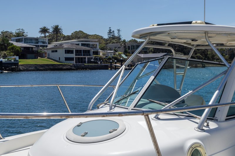 TROPHY 2502 PRO WALKAROUND - Calico Marina