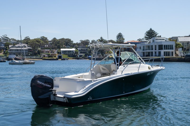 TROPHY 2502 PRO WALKAROUND - Calico Marina