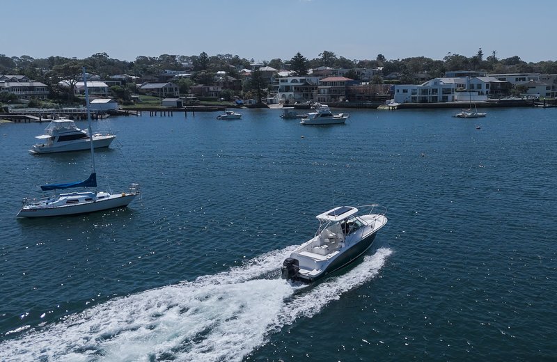 TROPHY 2502 PRO WALKAROUND - Calico Marina